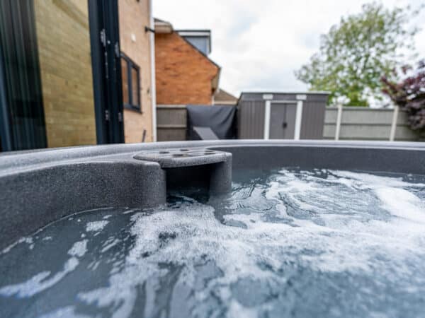 Orbis | Round hot tub | RotoSpa