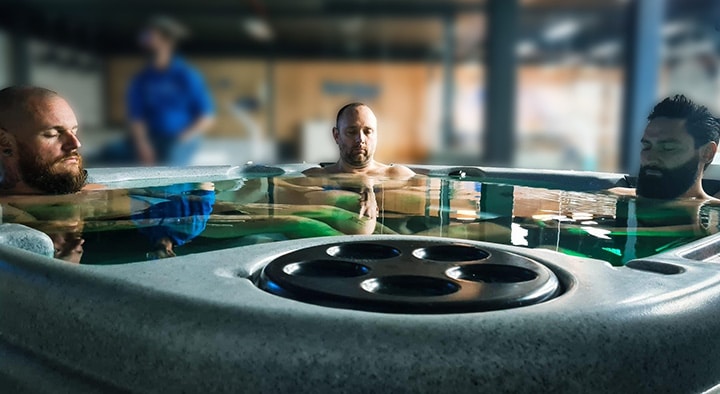 Ice bath tub for sale | Cold water immersion therapy spa